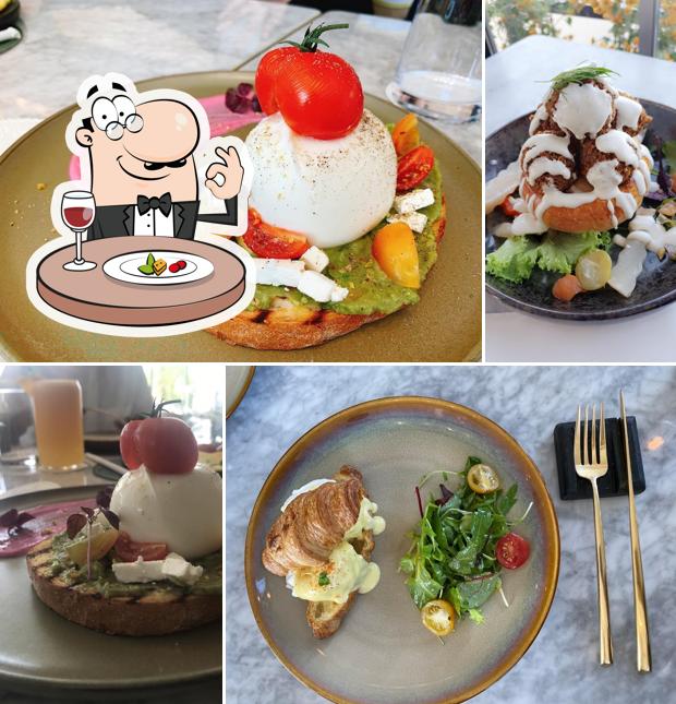 August cafe, Al Ain, 130th St - Restaurant reviews