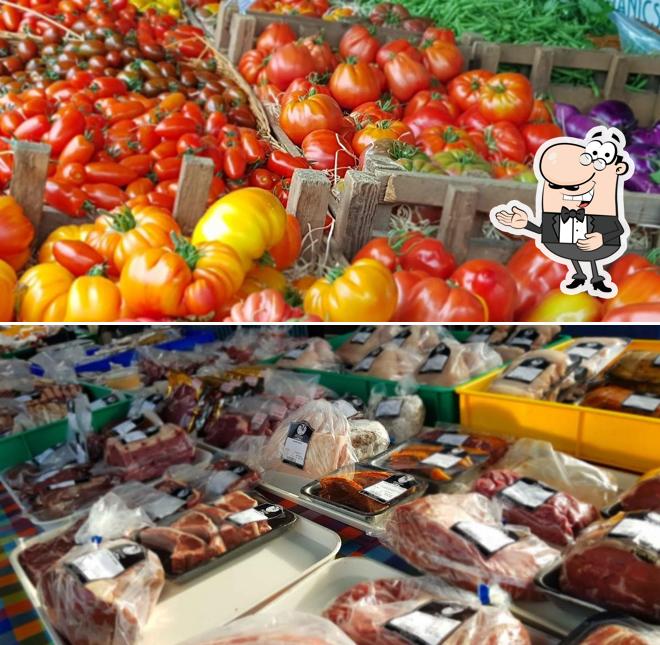 Swiss Cottage Farmers Market in London - Restaurant reviews