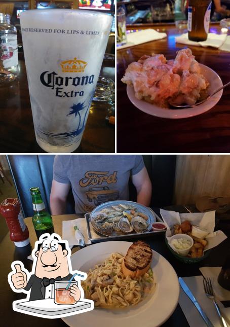 Pratt Pub & Oyster Bar, 1720 E Main St in Prattville - Restaurant menu ...