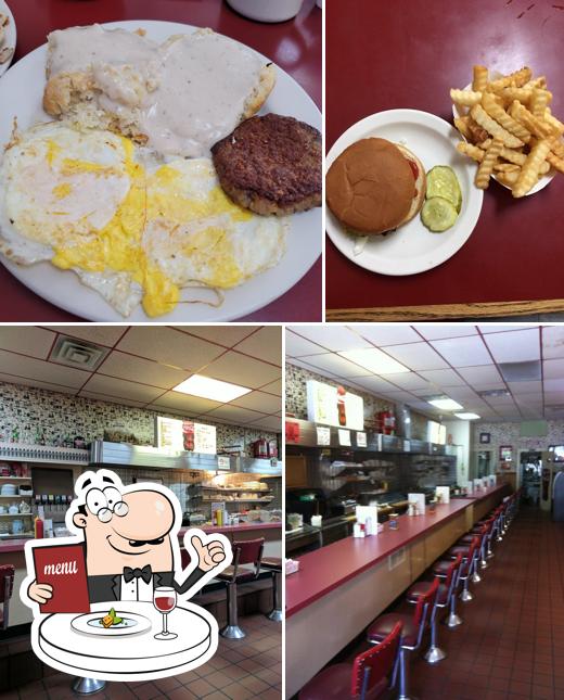 Leon's Burger Express, Mount Airy - Restaurant menu, prices and reviews