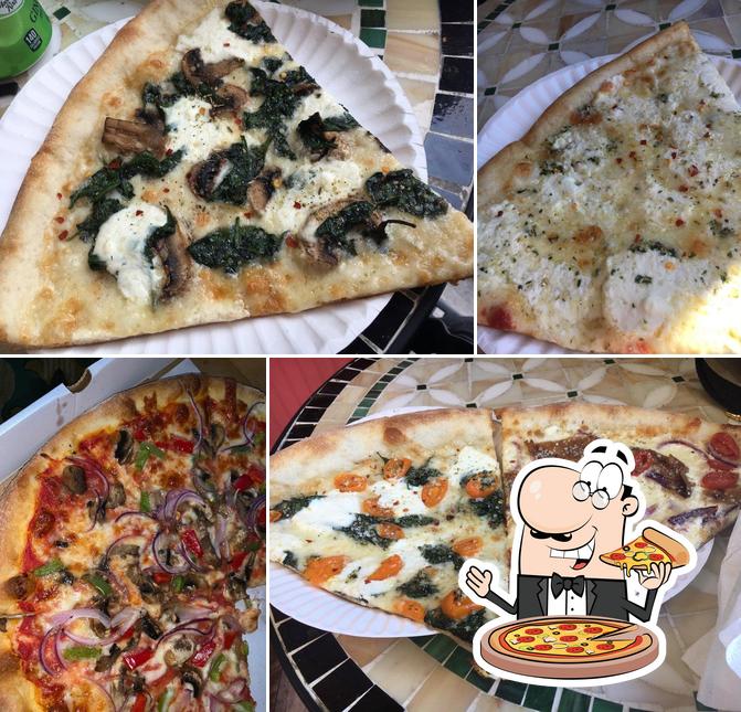 Cristo's Pizza and Grill in North Brunswick Township - Restaurant menu ...
