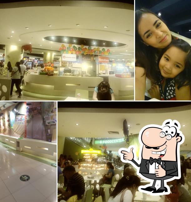 Food Court Trinoma restaurant, Quezon City, Triangle North Mall ...