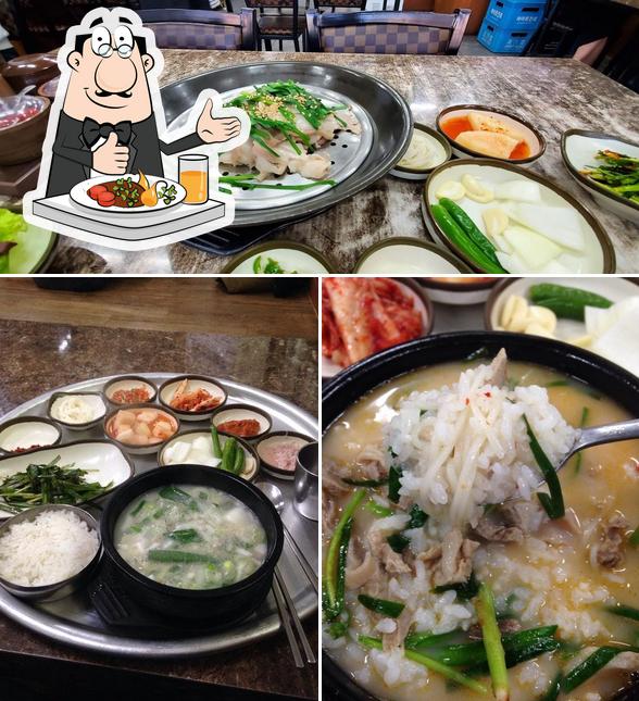 Jangsu Dwaejigukbap restaurant, Gumi-si - Restaurant reviews