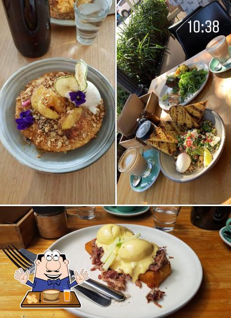 Barry Cafe, Northcote - Restaurant menu, prices and reviews