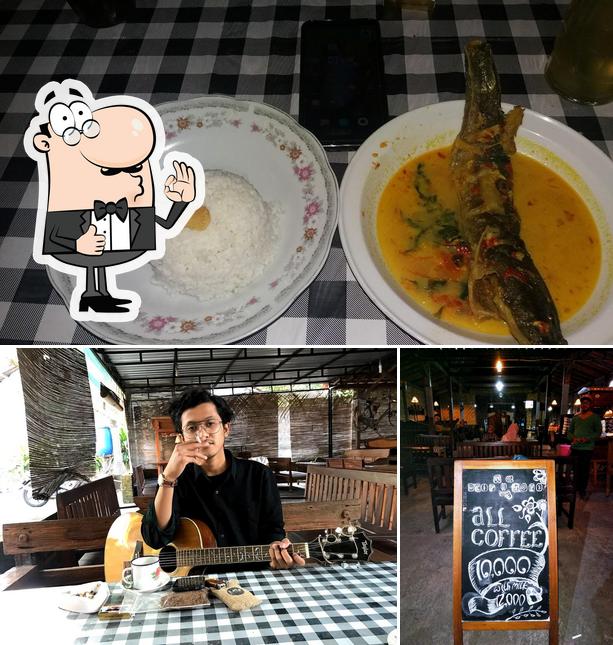 Restaurante Soto Dan Angkringan Pak Dibyo, Sariharjo - Opiniones del ...