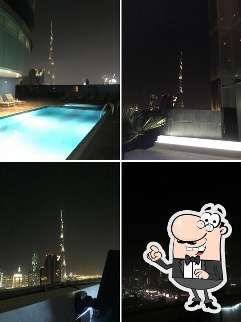 Zephyr Rooftop Restaurant & Lounge, Dubai