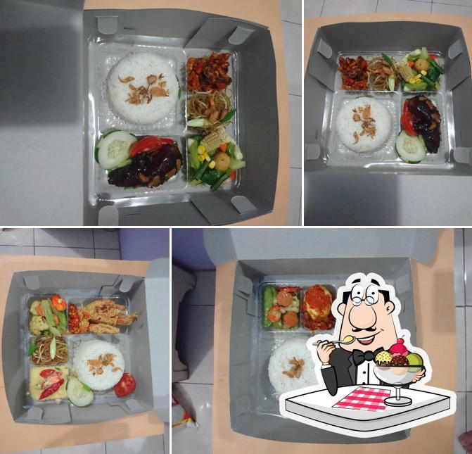 Restaurante Ayam Geprek Moniq Sambal Khas Medan, Asrikaton - Opiniones ...