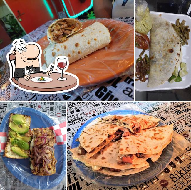 Garage... Tacos y más! restaurant, Atitalaquía - Restaurant menu and ...