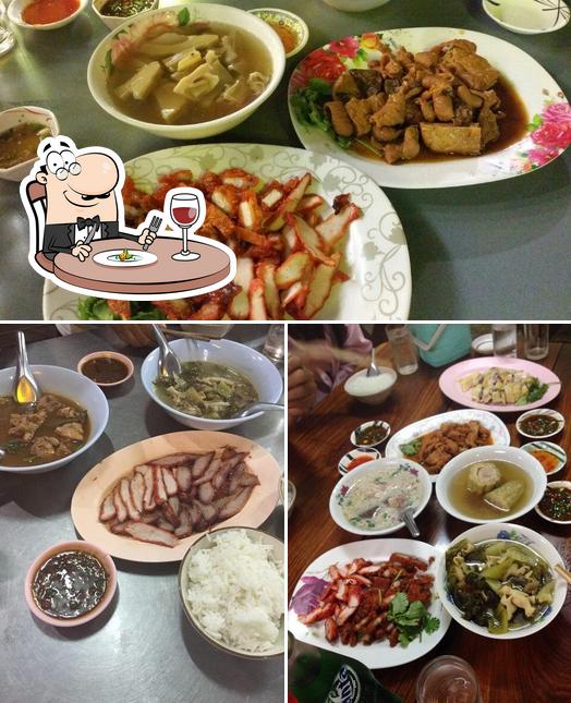 เก้วใหญ่ ไก่ไทย restaurant, Tha Maka - Restaurant reviews