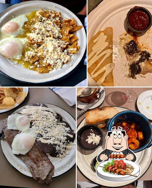 Cuchara in Houston - Restaurant menu and reviews