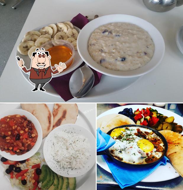 Noshers in Manchester - Restaurant reviews