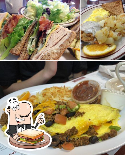 Mary Mary's Cafe in Spanaway - Restaurant menu and reviews
