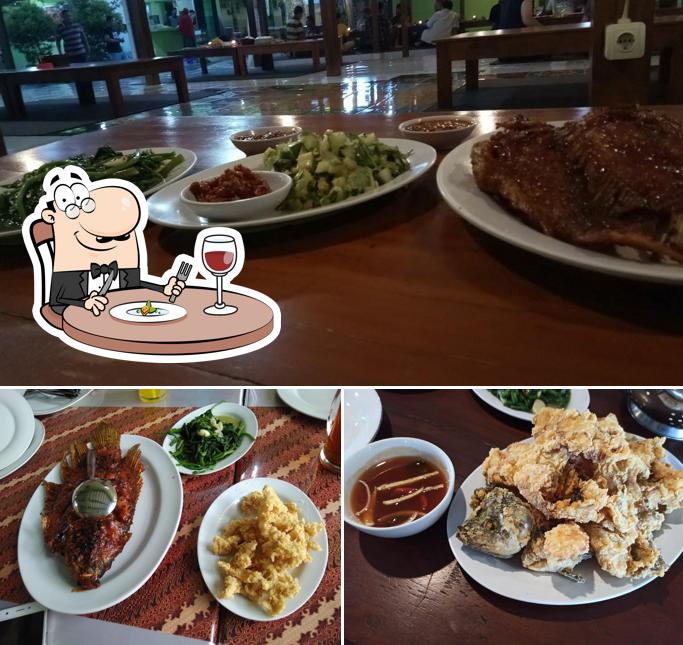 Bale Roso Resto, Tamanmartani - Restaurant menu, prices and reviews