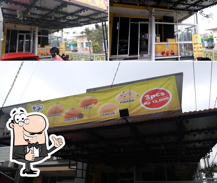 Roti Baker Old Sawangan, Depok - Restaurant reviews