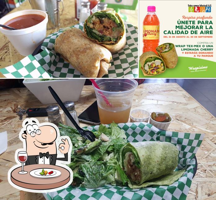 Wrapisimo Nuevo Mexicali restaurant, Mexicali, Blvrd Lázaro Cárdenas ...