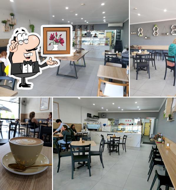 Big Tree House Cafe in Saint Marys - Restaurant menu and reviews