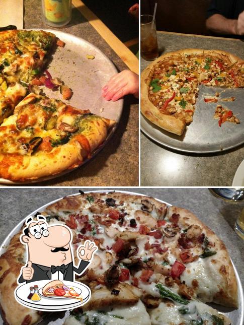MacKenzie River Pizza, Grill & Pub, 2910 E 57th Ave E in Spokane ...