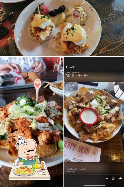Party Fowl Donelson, 2620 Lebanon Pike in Nashville - Restaurant reviews