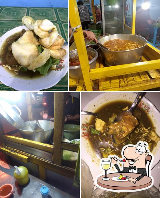 Tahu Campur Pak Sugeng Pindahan Diponegoro restaurant, Surabaya ...