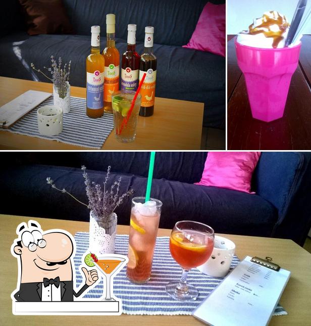 Levendula Kávézó és Cukrászda cafe, Márkó - Restaurant reviews