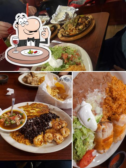 El Nopal Mexican Cuisine, 2745 Crittenden Dr in Louisville - Restaurant ...