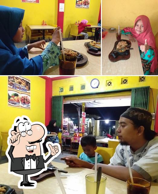 Queen Fried Chicken, Dukuh - Restaurant reviews