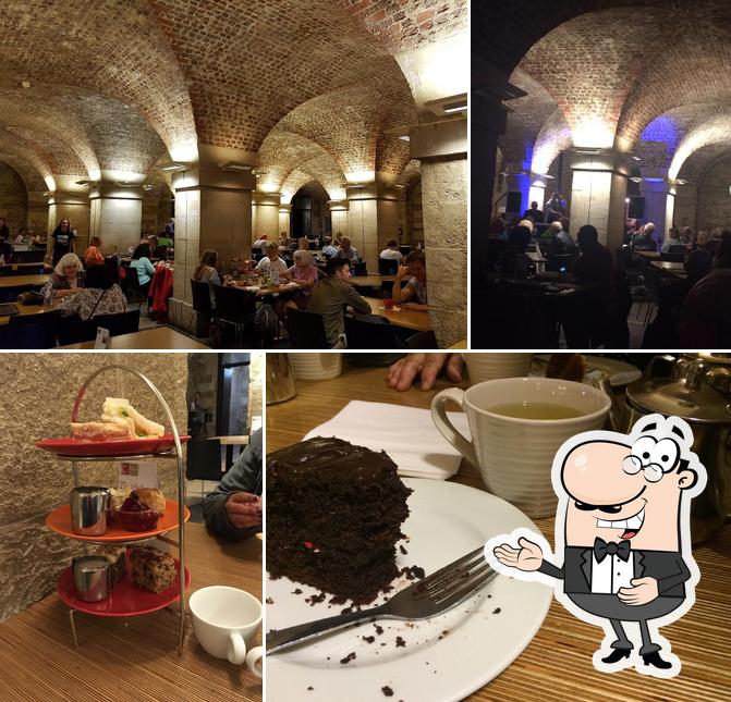 Café in the Crypt, Trafalgar Sq in London - Restaurant menu and reviews