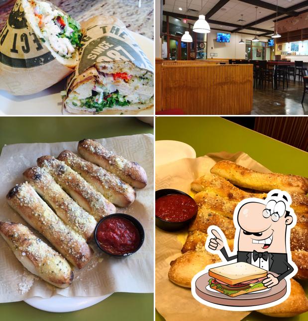 Flippers Pizza - Dr. Phillips, Orlando - Restaurant menu, prices and ...