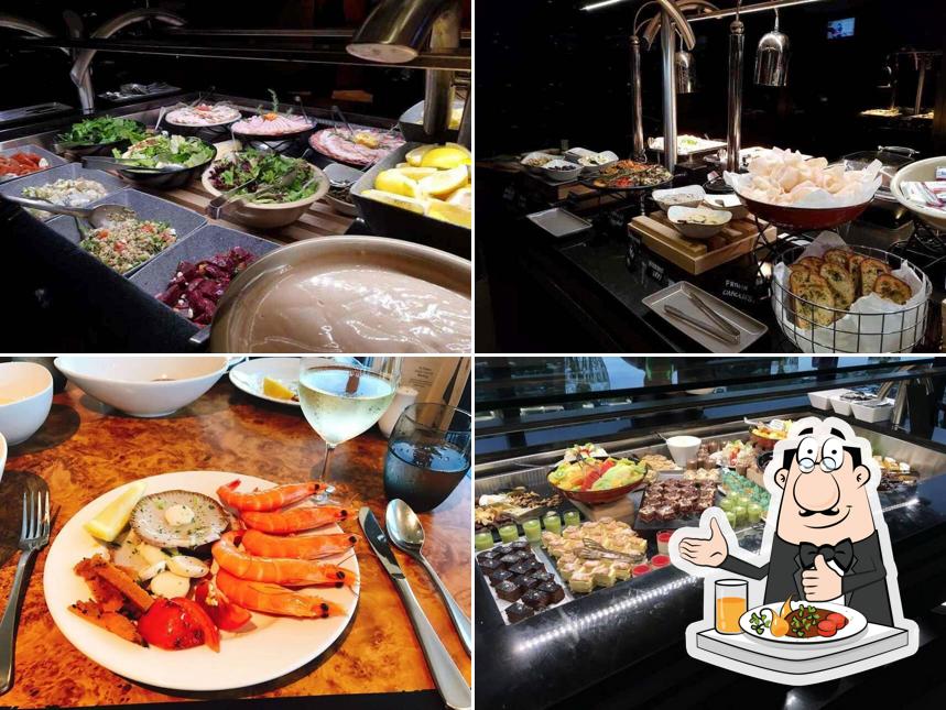 Four Winds, Surfers Paradise - Restaurant menu, prices and reviews