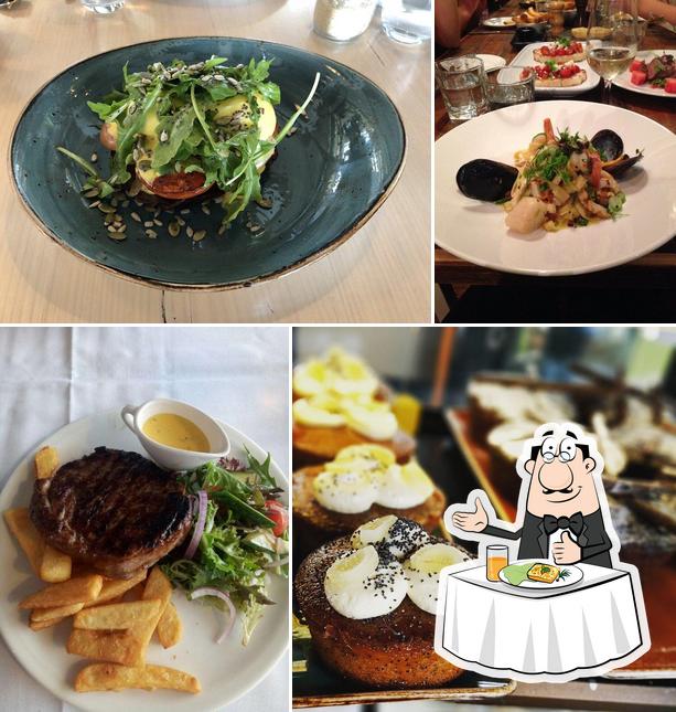Mr Hobson, 9 Bay Trail in Melbourne - Restaurant reviews