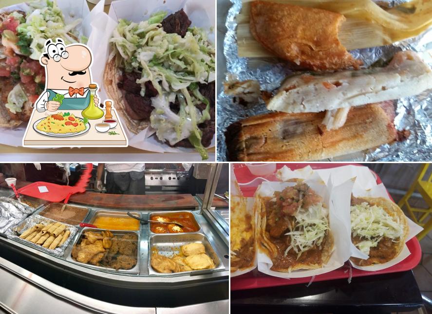 Taqueria El Milagro, Chicago - Restaurant menu, prices and reviews