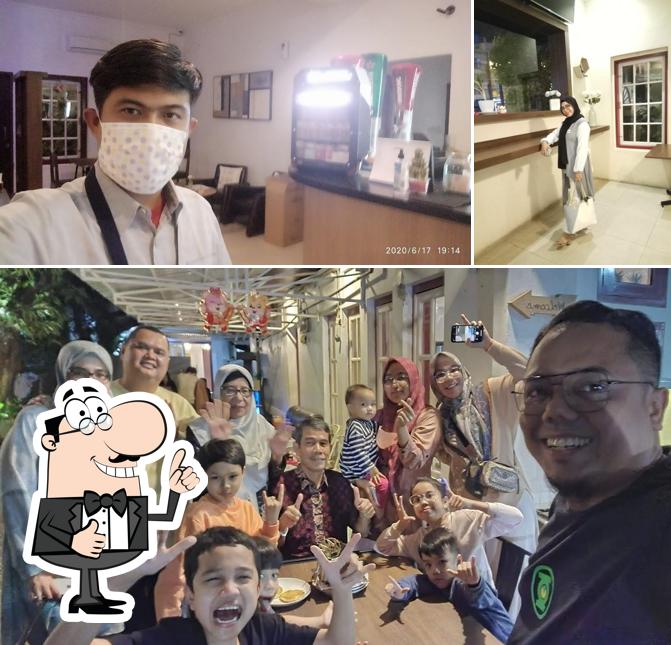 Wils Resto & Bistro restaurant, Padang - Restaurant menu and reviews