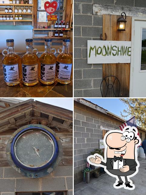 Flying Buck Distillery in USA - Restaurant reviews