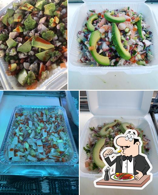El Peri Mariscos, Los Angeles - Restaurant menu, prices and reviews