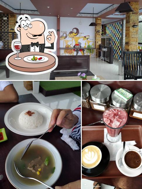 Wong Pai Ton Cafe & Resto, Indonesia - Restaurant reviews