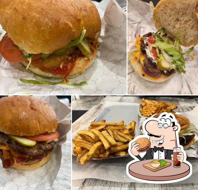 Best vegan burgers in Hamilton restaurants, spring 2024 - Restaurant Guru