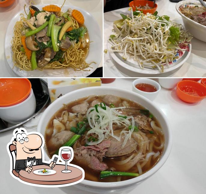 Best pho Bo in Riverwood restaurants, summer 2024 - Restaurant Guru