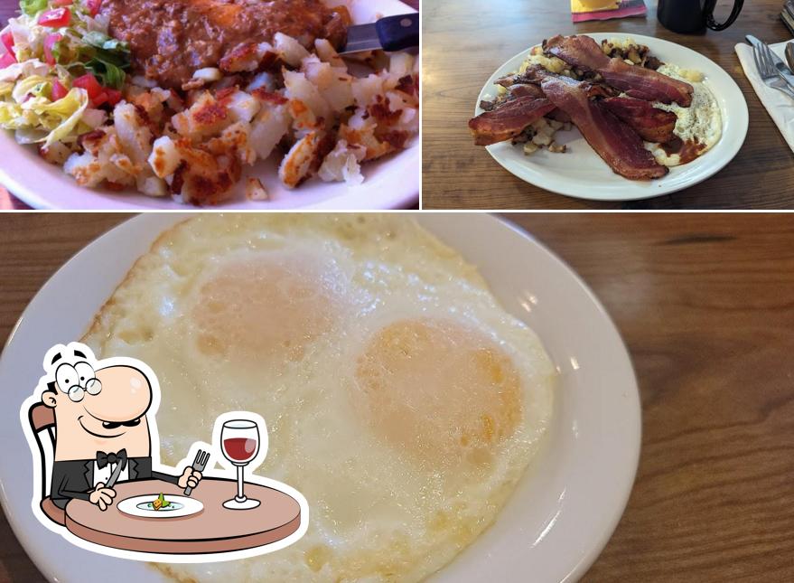 Harlow's Cafe, Tempe - Restaurant menu, prices and reviews
