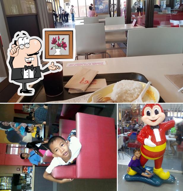 Jollibee Quirino Medina, Parañaque - Restaurant menu, prices and reviews