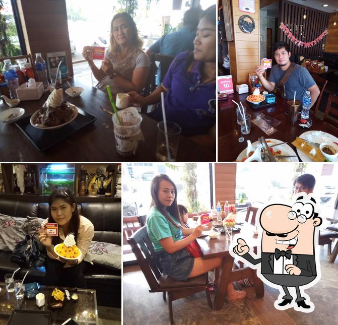 Level Up Cafe, Bang Kaeo - Restaurant reviews