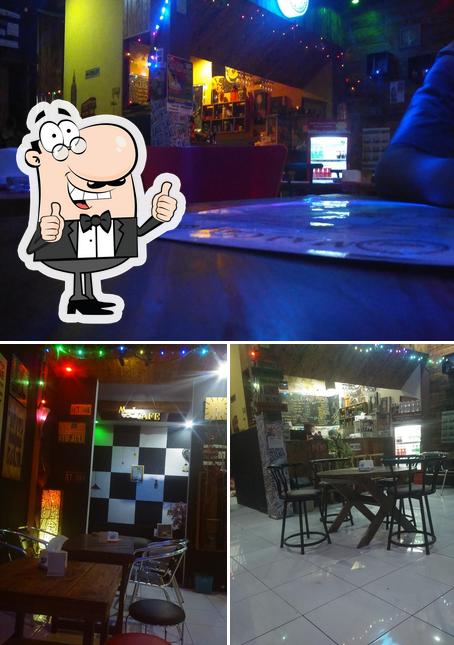 MAJ cafe, Kedungrejo, Taman Aloha No.4 - Restaurant reviews