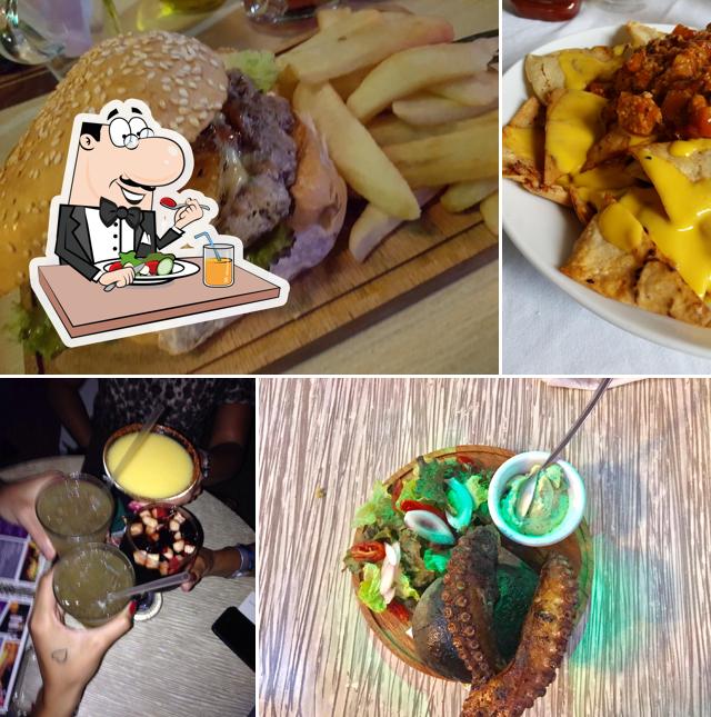 Fantomas pub & bar, Acapulco - Restaurant reviews