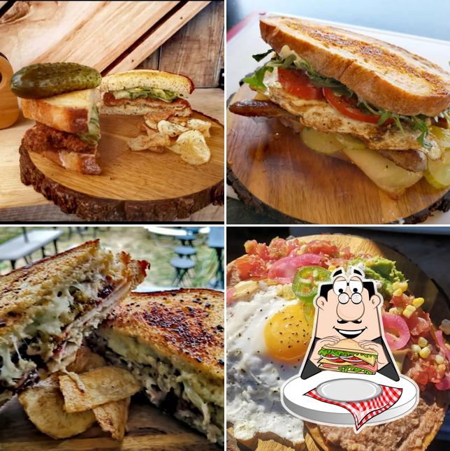 The Dilly Food Truck, Invermere - Restaurant menu, prices and reviews