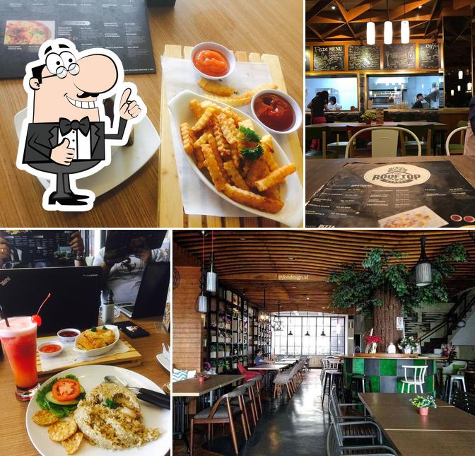 De Cafe Rooftop Garden, Bogor - Restaurant menu, prices and reviews