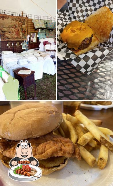 Paw-Paw's FireHouse & Cafe in США - Restaurant menu and reviews