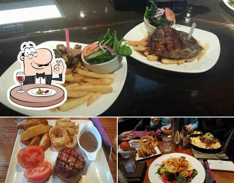 The Elephant & Wheelbarrow, Melbourne - Restaurant menu, prices and reviews
