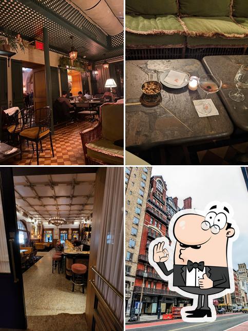 Lobby Bar at The Hotel Chelsea in New York City - Restaurant reviews