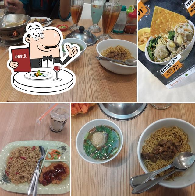 Champ Group - Baso Malang Karapitan Mall Metropolitan restaurant ...