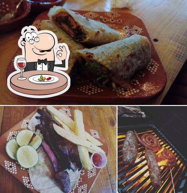 TACO'N MADRE restaurant, Texcoco, Calle Emiliano Zapata 215A ...