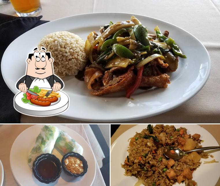 Tea Tree Asian Bistro, Perrysburg - Restaurant menu, prices and reviews